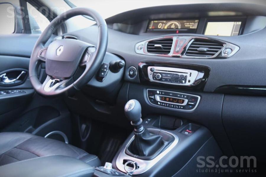 Pelēks Renault Grand Scenic 2013 Rīga, ar dzinēja tilpumu 1.60 L un nobraukumu 0 tūkst. km par 2595 €, foto 12 vietnē AUTOMOTO.COM.LV