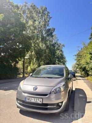 Grey Renault Grand Scenic 2013 in Riga, with an engine capacity of 1.50 L and mileage of 386 thousand km for 1999 €, photo  on AUTOMOTO.COM.LV