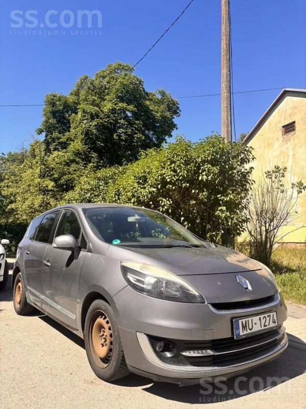 Grey Renault Grand Scenic 2013 in Riga, with an engine capacity of 1.50 L and mileage of 386 thousand km for 1999 €, photo 3 on AUTOMOTO.COM.LV