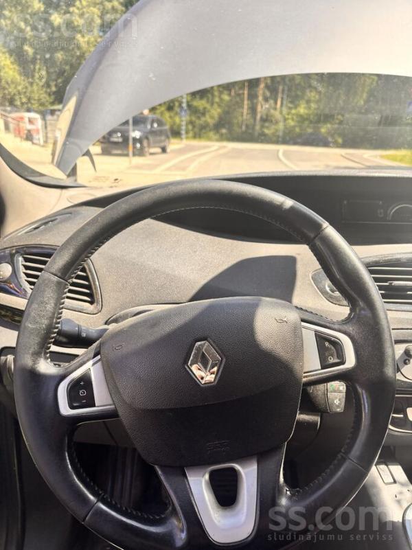 Grey Renault Grand Scenic 2013 in Riga, with an engine capacity of 1.50 L and mileage of 386 thousand km for 1999 €, photo 9 on AUTOMOTO.COM.LV