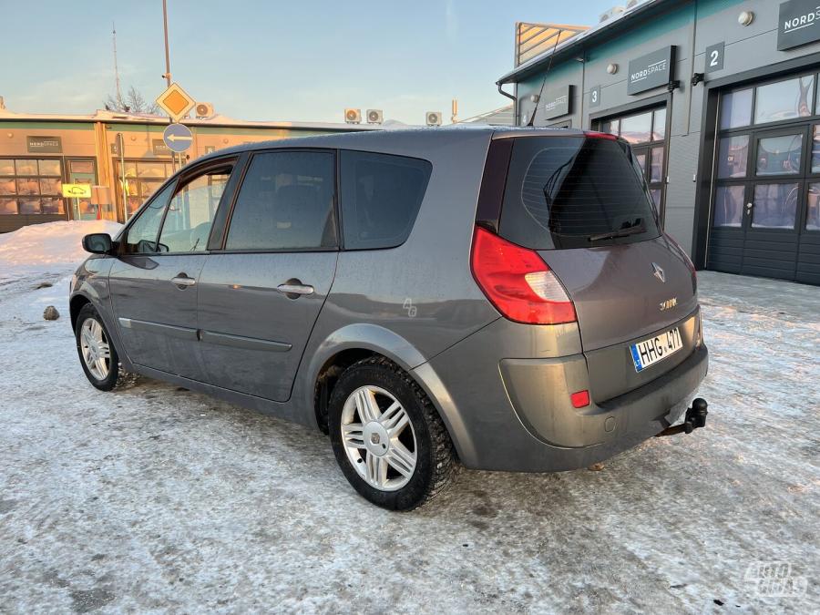 Pelēks Renault Grand Scenic 2004 Panevēža, ar dzinēja tilpumu 1.90 L un nobraukumu 88 tūkst. km par 1000 €, foto 5 vietnē AUTOMOTO.COM.LV