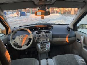 Pelēks Renault Grand Scenic 2004 Panevēža, ar dzinēja tilpumu 1.90 L un nobraukumu 88 tūkst. km par 1000 €, foto 12 vietnē AUTOMOTO.COM.LV