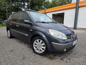 Pelēks Renault Grand Scenic 2004 Rīga, ar dzinēja tilpumu 2.00 L un nobraukumu 276 tūkst. km par 1050 €, foto 3 vietnē AUTOMOTO.COM.LV