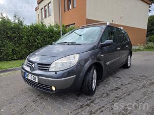 Pelēks Renault Grand Scenic 2004 Rīga, ar dzinēja tilpumu 2.00 L un nobraukumu 276 tūkst. km par 1050 €, foto 4 vietnē AUTOMOTO.COM.LV