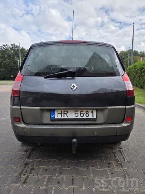 Pelēks Renault Grand Scenic 2004 Rīga, ar dzinēja tilpumu 2.00 L un nobraukumu 276 tūkst. km par 1050 €, foto 8 vietnē AUTOMOTO.COM.LV