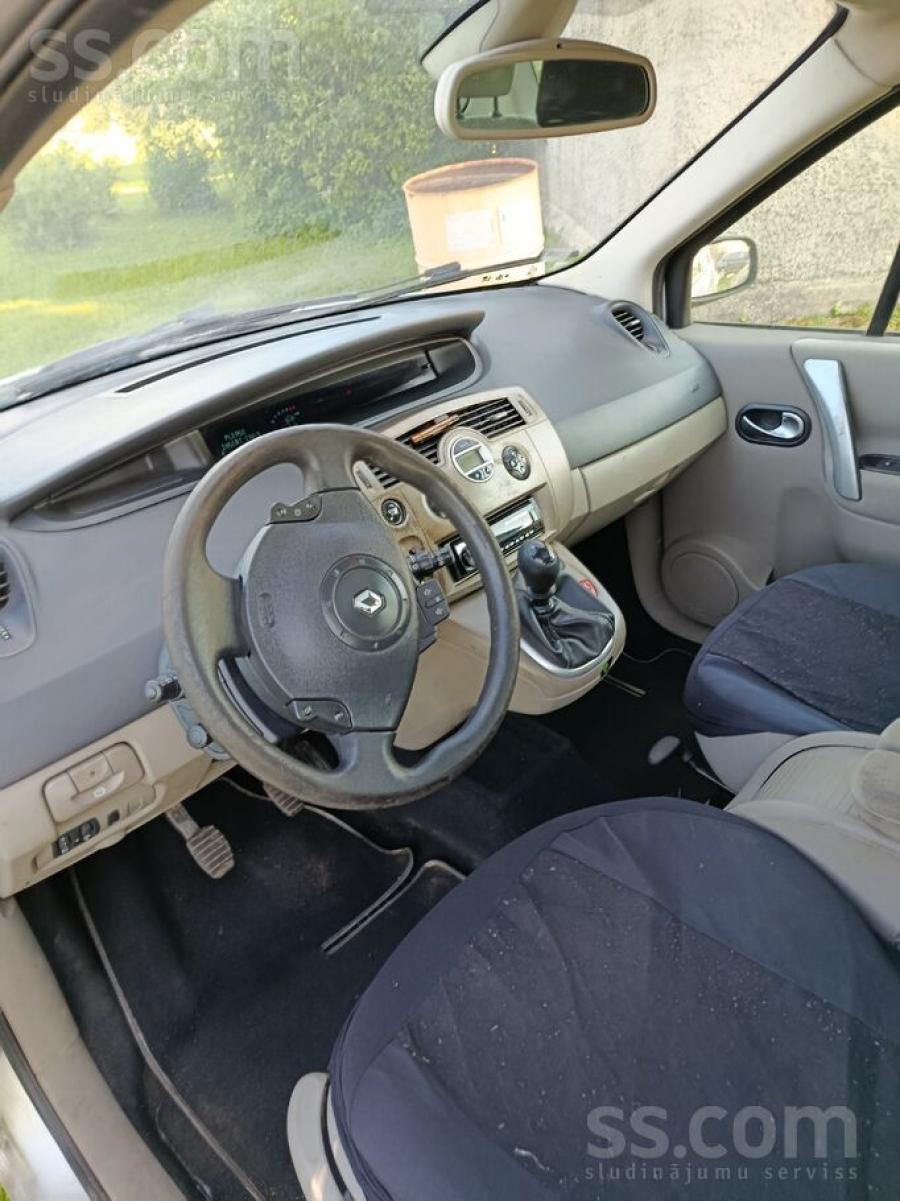 Grey Renault Grand Scenic 2005 in Rezekne, with an engine capacity of 1.90 L and mileage of 320 thousand km for 700 €, photo 5 on AUTOMOTO.COM.LV