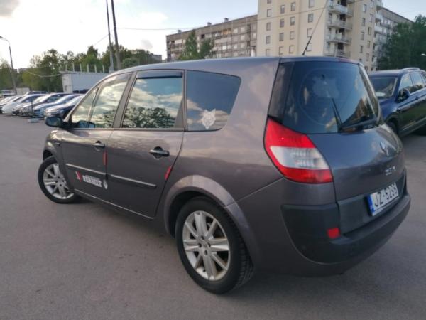 Grey Renault Grand Scenic 2005 in Riga, with an engine capacity of 1.90 L and mileage of 169 thousand km for 1590 €, photo 2 on AUTOMOTO.COM.LV