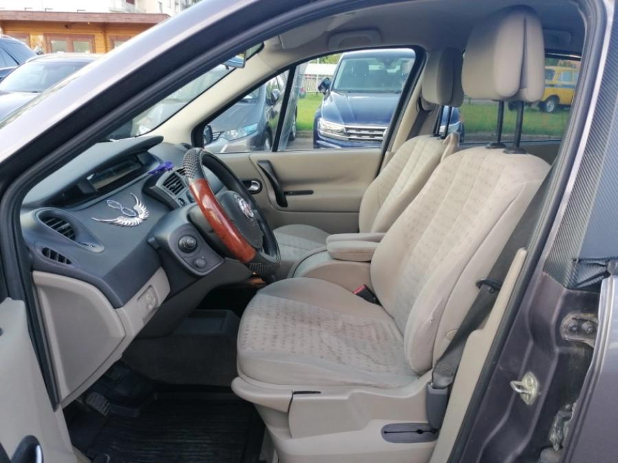 Pelēks Renault Grand Scenic 2005 Rīga, ar dzinēja tilpumu 1.90 L un nobraukumu 169 tūkst. km par 1590 €, foto 10 vietnē AUTOMOTO.COM.LV