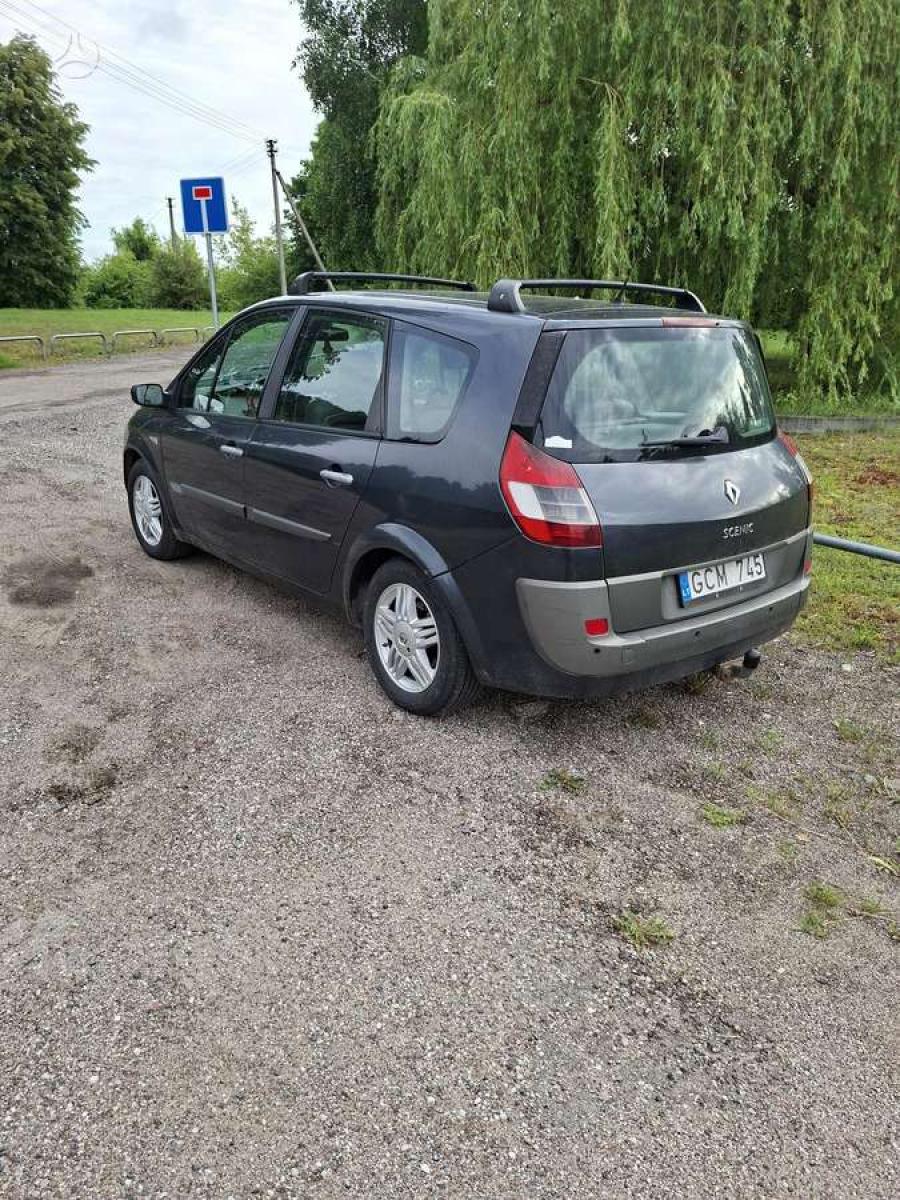 Pelēks Renault Grand Scenic 2005 Alīta, ar dzinēja tilpumu 1.87 L un nobraukumu 220 tūkst. km par 850 €, foto 4 vietnē AUTOMOTO.COM.LV