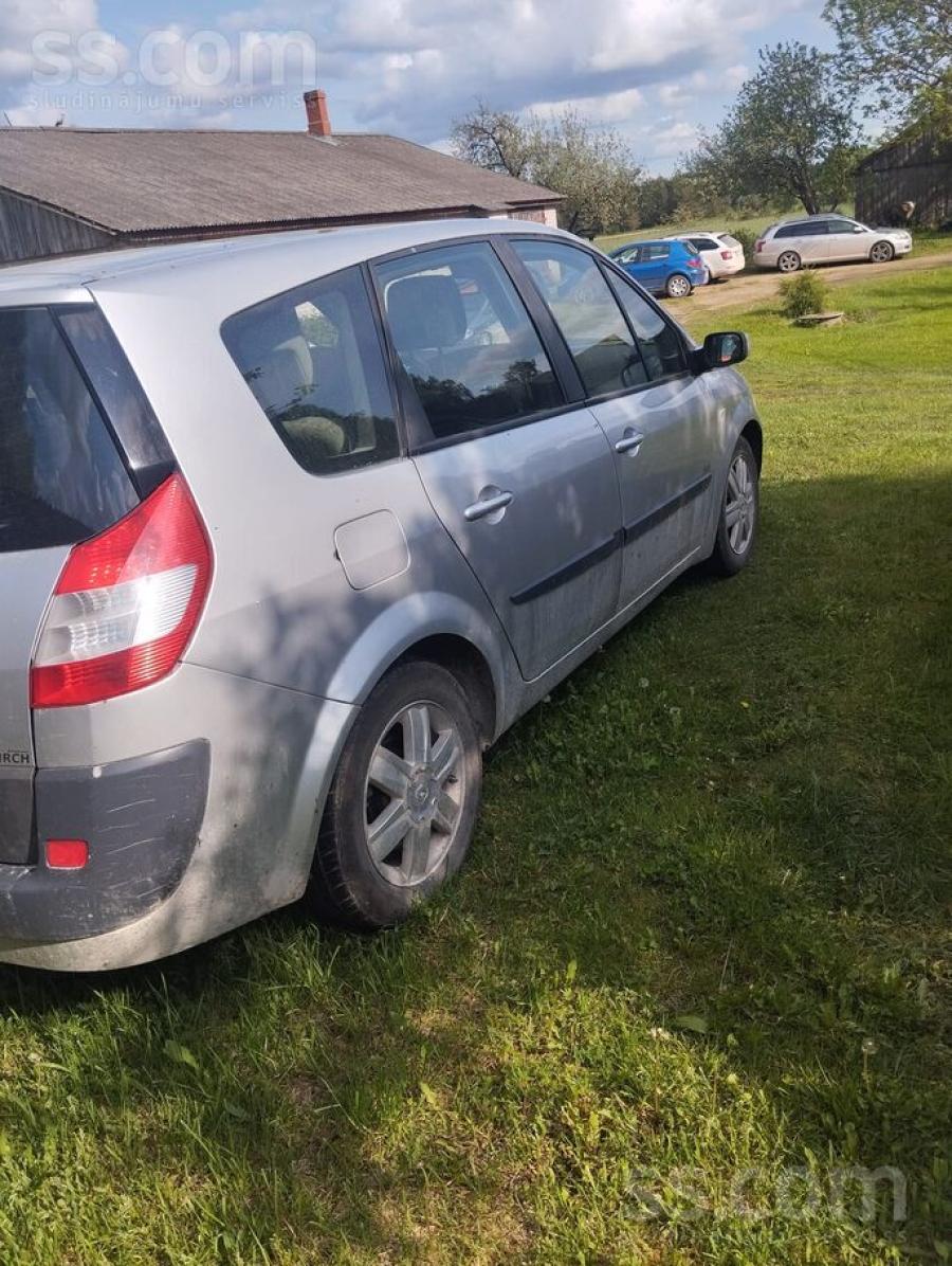 Pelēks Renault Grand Scenic 2006 Rēzekne, ar dzinēja tilpumu 1.90 L un nobraukumu 317 tūkst. km par 850 €, foto 6 vietnē AUTOMOTO.COM.LV