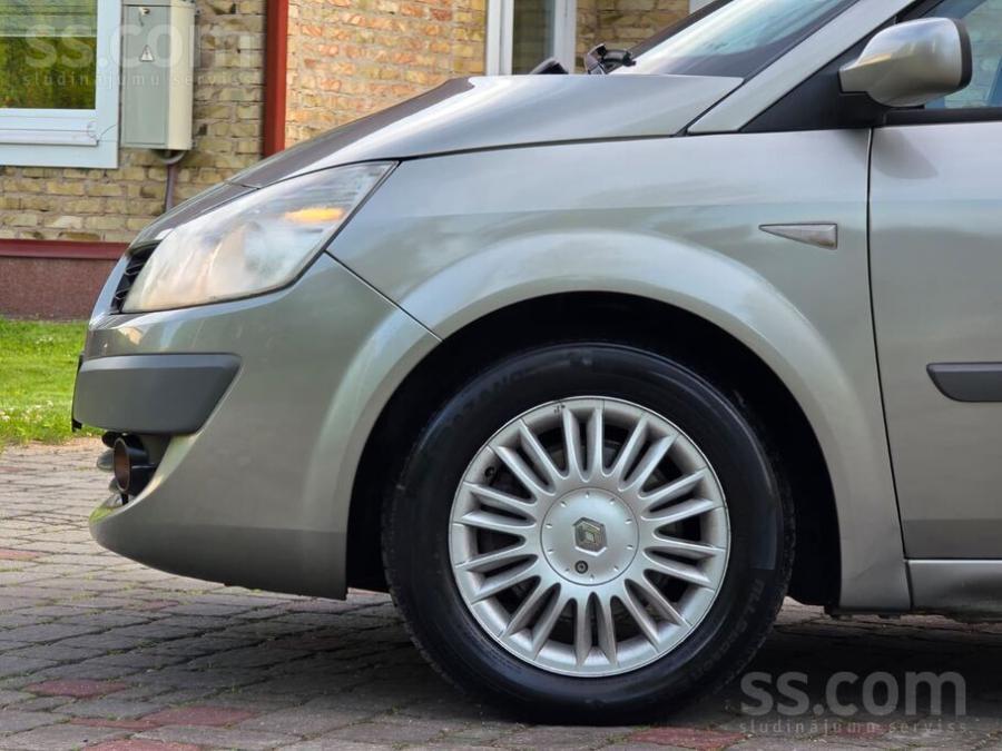 Grey Renault Grand Scenic 2007 in Riga, with an engine capacity of 1.90 L and mileage of 277 thousand km for 1450 €, photo 10 on AUTOMOTO.COM.LV