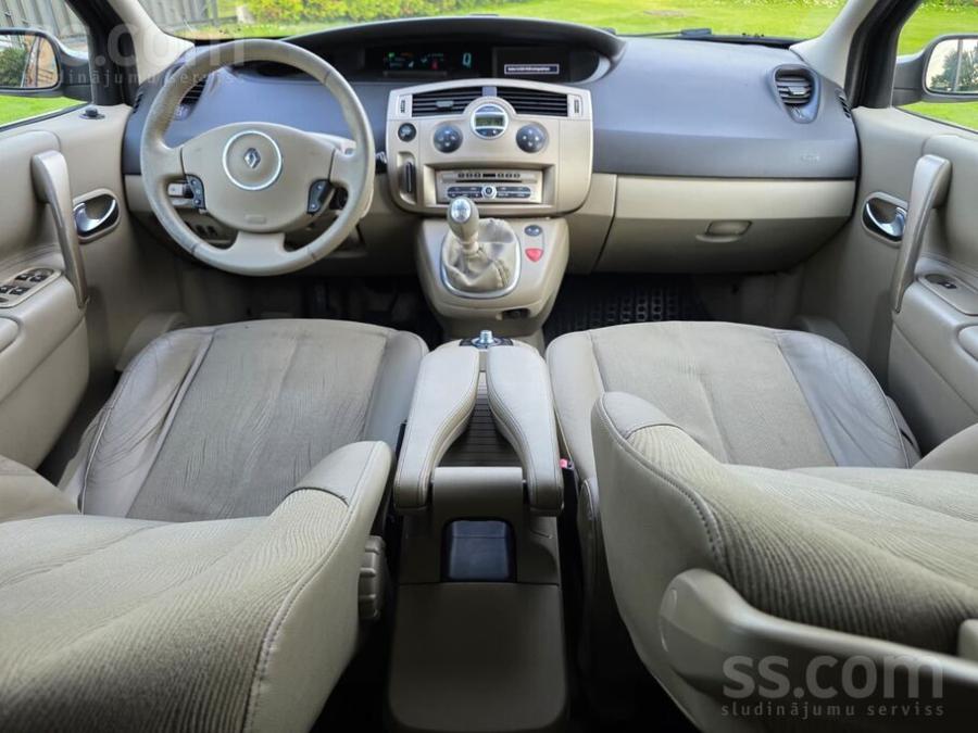 Grey Renault Grand Scenic 2007 in Riga, with an engine capacity of 1.90 L and mileage of 277 thousand km for 1450 €, photo 28 on AUTOMOTO.COM.LV