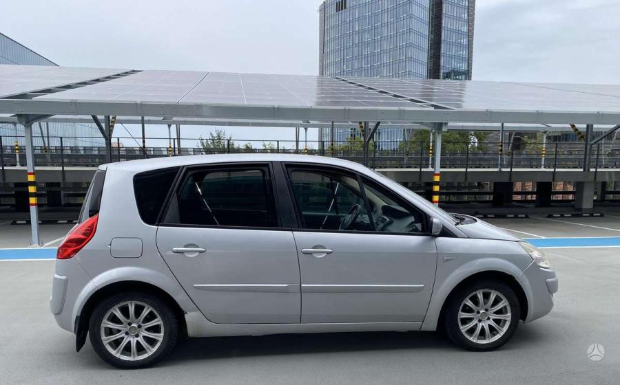 Grey Renault Grand Scenic 2008 in Vilnius, with an engine capacity of 1.60 L and mileage of 206 thousand km for 1450 €, photo 6 on AUTOMOTO.COM.LV