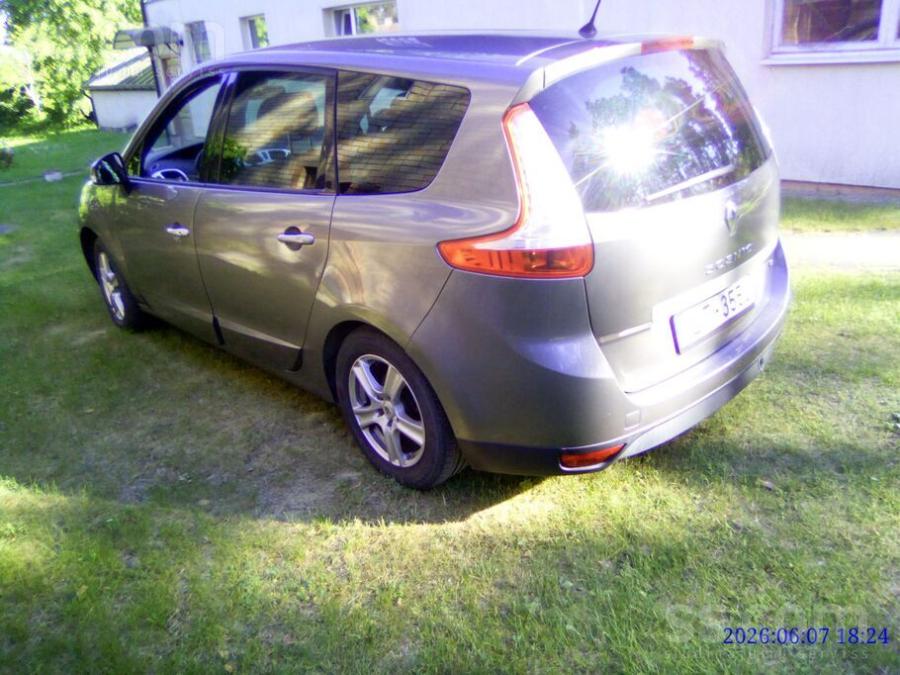 Grey Renault Grand Scenic 2009 in Tukums, with an engine capacity of 1.40 L and mileage of 206 thousand km for 1900 €, photo 4 on AUTOMOTO.COM.LV