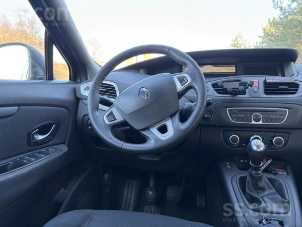 Grey Renault Grand Scenic 2009 in Riga, with an engine capacity of 1.50 L and mileage of 309 thousand km for 2800 €, photo 5 on AUTOMOTO.COM.LV