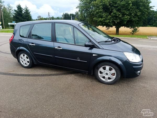 Pelēks Renault Grand Scenic 2009 Marijampole, ar dzinēja tilpumu 1.90 L un nobraukumu 305 tūkst. km par 990 €, foto 5 vietnē AUTOMOTO.COM.LV