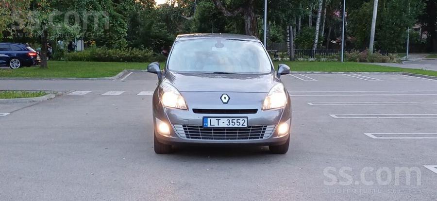Grey Renault Grand Scenic 2009 in Riga, with an engine capacity of 1.40 L and mileage of 209 thousand km for 3200 €, photo 4 on AUTOMOTO.COM.LV