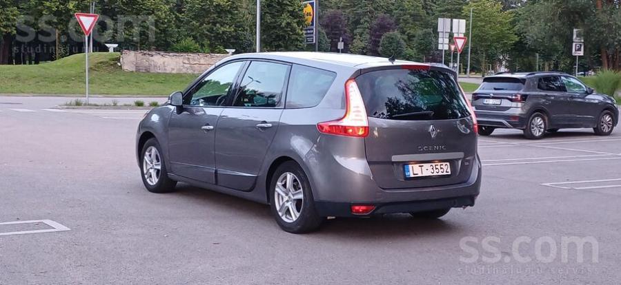 Grey Renault Grand Scenic 2009 in Riga, with an engine capacity of 1.40 L and mileage of 209 thousand km for 3200 €, photo 6 on AUTOMOTO.COM.LV