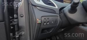 Grey Renault Grand Scenic 2009 in Riga, with an engine capacity of 1.40 L and mileage of 209 thousand km for 3200 €, photo 13 on AUTOMOTO.COM.LV