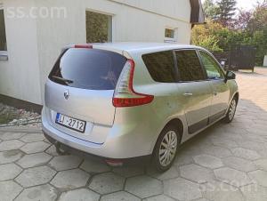 Pelēks Renault Grand Scenic 2009 Ogre, ar dzinēja tilpumu 1.90 L un nobraukumu 268 tūkst. km par 2850 €, foto 6 vietnē AUTOMOTO.COM.LV