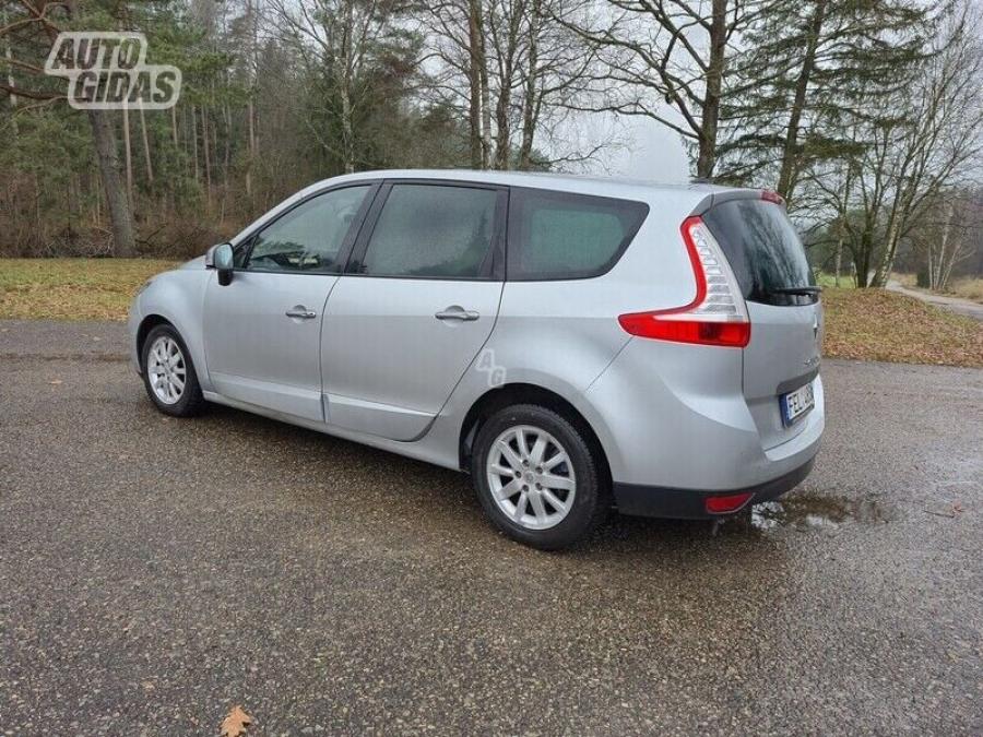 Pelēks Renault Grand Scenic 2010 Viļņa, ar dzinēja tilpumu 1.50 L un nobraukumu 224 tūkst. km par 2580 €, foto 6 vietnē AUTOMOTO.COM.LV