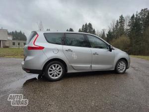 Pelēks Renault Grand Scenic 2010 Viļņa, ar dzinēja tilpumu 1.50 L un nobraukumu 224 tūkst. km par 2580 €, foto 10 vietnē AUTOMOTO.COM.LV