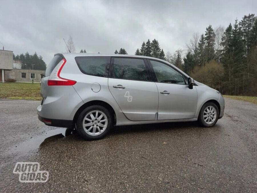 Pelēks Renault Grand Scenic 2010 Viļņa, ar dzinēja tilpumu 1.50 L un nobraukumu 224 tūkst. km par 2580 €, foto 10 vietnē AUTOMOTO.COM.LV