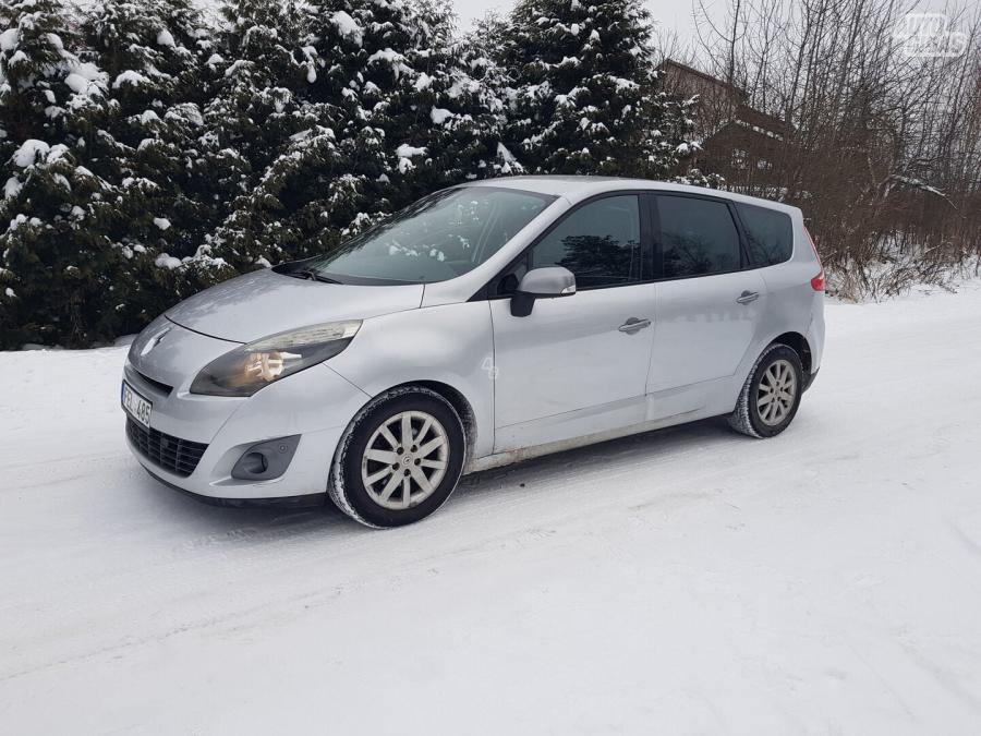 Grey Renault Grand Scenic 2010 in Vilnius, with an engine capacity of 1.50 L and mileage of 224 thousand km for 2480 €, photo 1 on AUTOMOTO.COM.LV