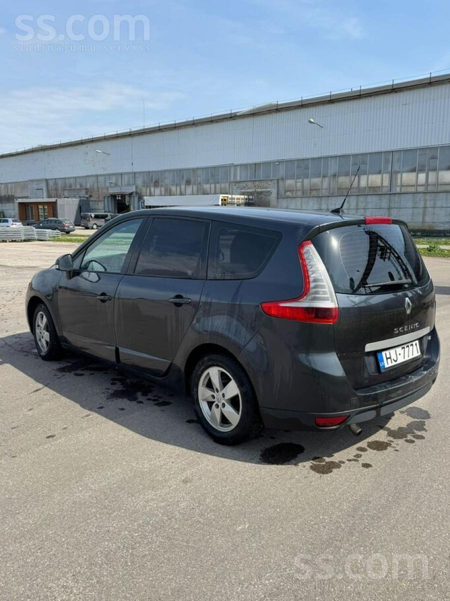 Pelēks Renault Grand Scenic 2010 Rīga, ar dzinēja tilpumu 1.60 L un nobraukumu 278 tūkst. km par 1200 €, foto 4 vietnē AUTOMOTO.COM.LV