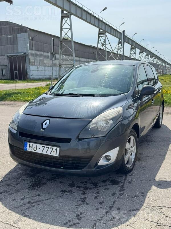 Grey Renault Grand Scenic 2010 in Riga, with an engine capacity of 1.60 L and mileage of 278 thousand km for 1200 €, photo 9 on AUTOMOTO.COM.LV