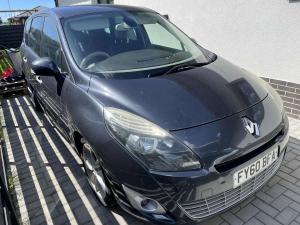 Pelēks Renault Grand Scenic 2010 Klaipėda, ar dzinēja tilpumu 2.00 L un nobraukumu 199 tūkst. km par 1200 €, foto 3 vietnē AUTOMOTO.COM.LV