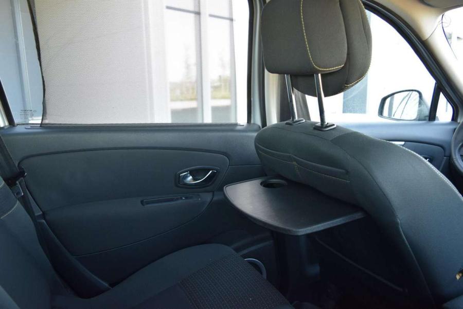 Pelēks Renault Grand Scenic 2010 Viļņa, ar dzinēja tilpumu 1.56 L un nobraukumu 309 tūkst. km par 3750 €, foto 14 vietnē AUTOMOTO.COM.LV