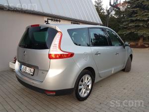 Grey Renault Grand Scenic 2010 in Utena, with an engine capacity of 1.50 L and mileage of 340 thousand km for 2300 €, photo 4 on AUTOMOTO.COM.LV