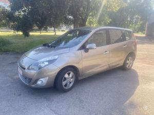 Grey Renault Grand Scenic 2011 in Alytus, with an engine capacity of 1.40 L and mileage of 222 thousand km for 3000 €, photo  on AUTOMOTO.COM.LV