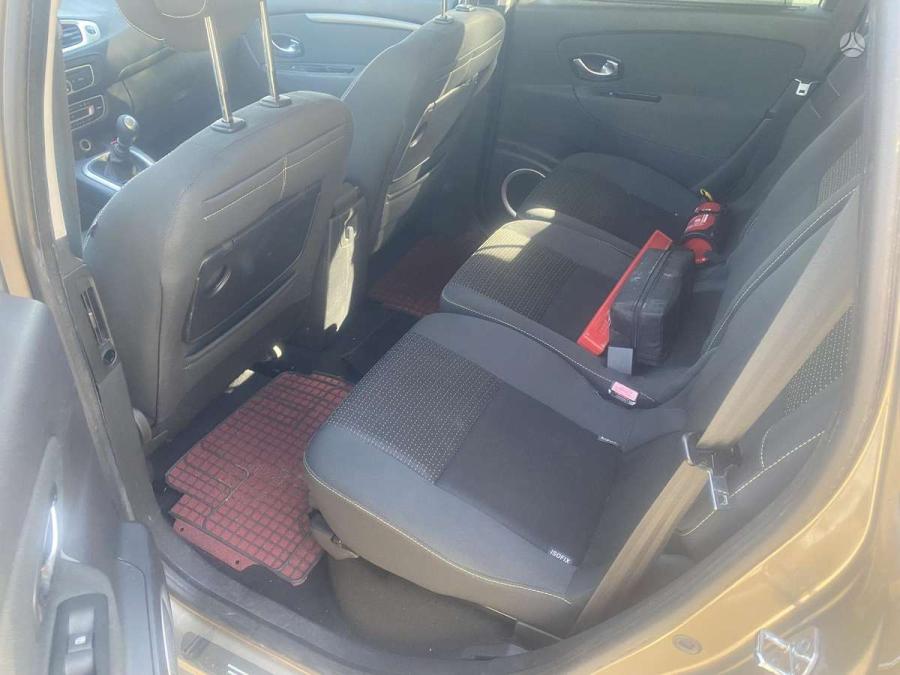 Grey Renault Grand Scenic 2011 in Alytus, with an engine capacity of 1.40 L and mileage of 222 thousand km for 3000 €, photo 9 on AUTOMOTO.COM.LV