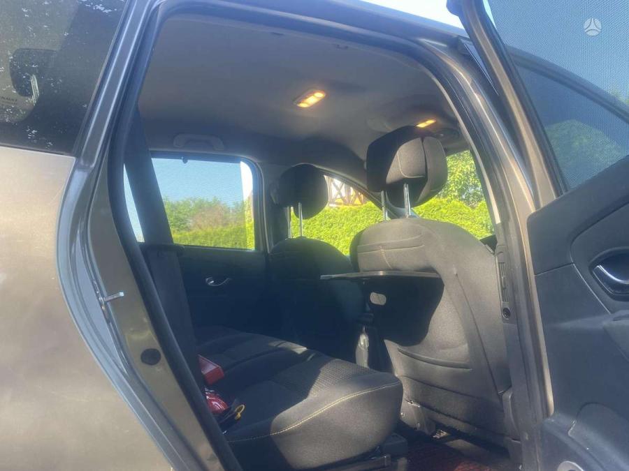 Grey Renault Grand Scenic 2011 in Alytus, with an engine capacity of 1.40 L and mileage of 222 thousand km for 3000 €, photo 14 on AUTOMOTO.COM.LV