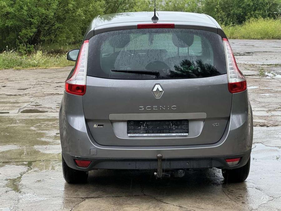 Grey Renault Grand Scenic 2011 in Siauliai, with an engine capacity of 1.46 L and mileage of 192 thousand km for 2750 €, photo 7 on AUTOMOTO.COM.LV
