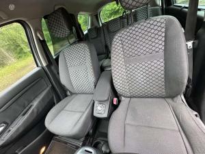 Grey Renault Grand Scenic 2011 in Siauliai, with an engine capacity of 1.46 L and mileage of 192 thousand km for 2750 €, photo 13 on AUTOMOTO.COM.LV