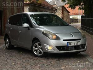 Grey Renault Grand Scenic 2011 in Cesis, with an engine capacity of 1.50 L and mileage of 355 thousand km for 2990 €, photo  on AUTOMOTO.COM.LV