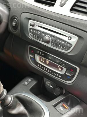 Pelēks Renault Grand Scenic 2011 Cēsis, ar dzinēja tilpumu 1.50 L un nobraukumu 355 tūkst. km par 2990 €, foto 21 vietnē AUTOMOTO.COM.LV