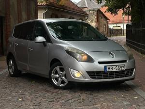 Grey Renault Grand Scenic 2011 in Cesis, with an engine capacity of 1.50 L and mileage of 355 thousand km for 2990 €, photo  on AUTOMOTO.COM.LV