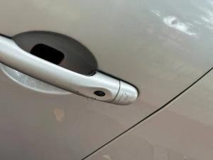 Grey Renault Grand Scenic 2011 in Cesis, with an engine capacity of 1.50 L and mileage of 355 thousand km for 2990 €, photo 10 on AUTOMOTO.COM.LV