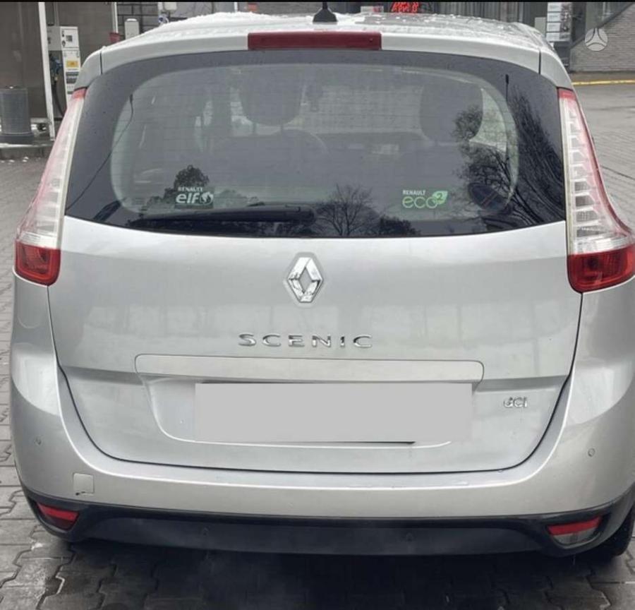 Pelēks Renault Grand Scenic 2011 Viļņa, ar dzinēja tilpumu 1.87 L un nobraukumu 320 tūkst. km par 2400 €, foto 4 vietnē AUTOMOTO.COM.LV