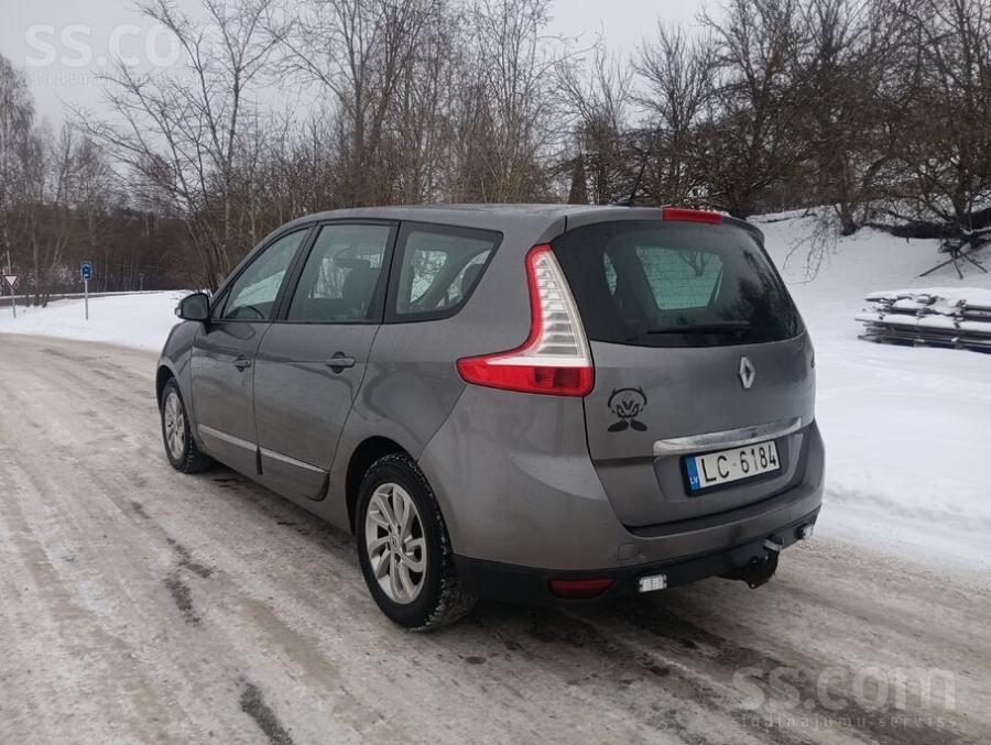 Pelēks Renault Grand Scenic 2012 Valmiera, ar dzinēja tilpumu 1.50 L un nobraukumu 390 tūkst. km par 3300 €, foto 4 vietnē AUTOMOTO.COM.LV
