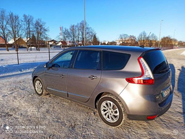 Pelēks Renault Grand Scenic 2012 Tauragė, ar dzinēja tilpumu 1.46 L un nobraukumu 185 tūkst. km par 4200 €, foto 4 vietnē AUTOMOTO.COM.LV