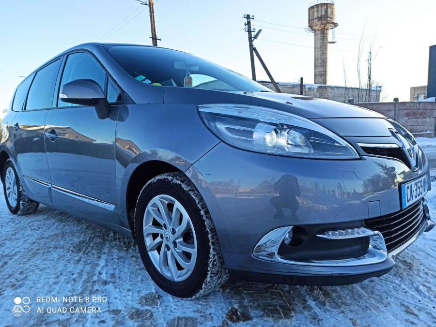 Pelēks Renault Grand Scenic 2012 Tauragė, ar dzinēja tilpumu 1.46 L un nobraukumu 185 tūkst. km par 4200 €, foto 9 vietnē AUTOMOTO.COM.LV