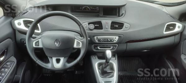 Grey Renault Grand Scenic 2012 in Riga, with an engine capacity of 1.50 L and mileage of 265 thousand km for 4190 €, photo 4 on AUTOMOTO.COM.LV