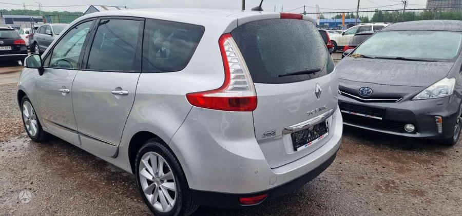 Pelēks Renault Grand Scenic 2012 Kauņa, ar dzinēja tilpumu 1.46 L un nobraukumu 230 tūkst. km par 4150 €, foto 5 vietnē AUTOMOTO.COM.LV