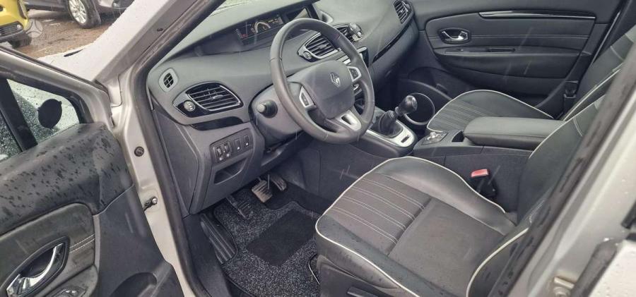 Pelēks Renault Grand Scenic 2012 Kauņa, ar dzinēja tilpumu 1.46 L un nobraukumu 230 tūkst. km par 4150 €, foto 10 vietnē AUTOMOTO.COM.LV