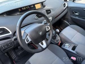 Pelēks Renault Grand Scenic 2012 Jelgava, ar dzinēja tilpumu 1.60 L un nobraukumu 198 tūkst. km par 4750 €, foto 6 vietnē AUTOMOTO.COM.LV